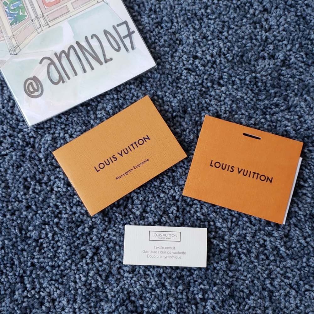 Louis Vuitton Booklet, Textile Card & Lv Gift Tag - Gem